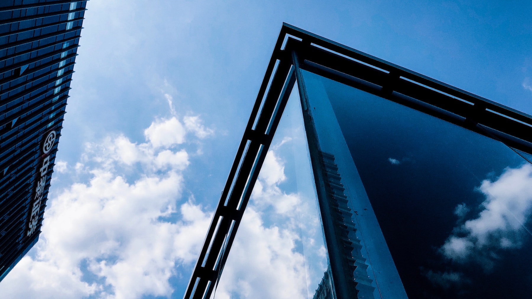 Why The Edelman Trust Institute? | Edelman